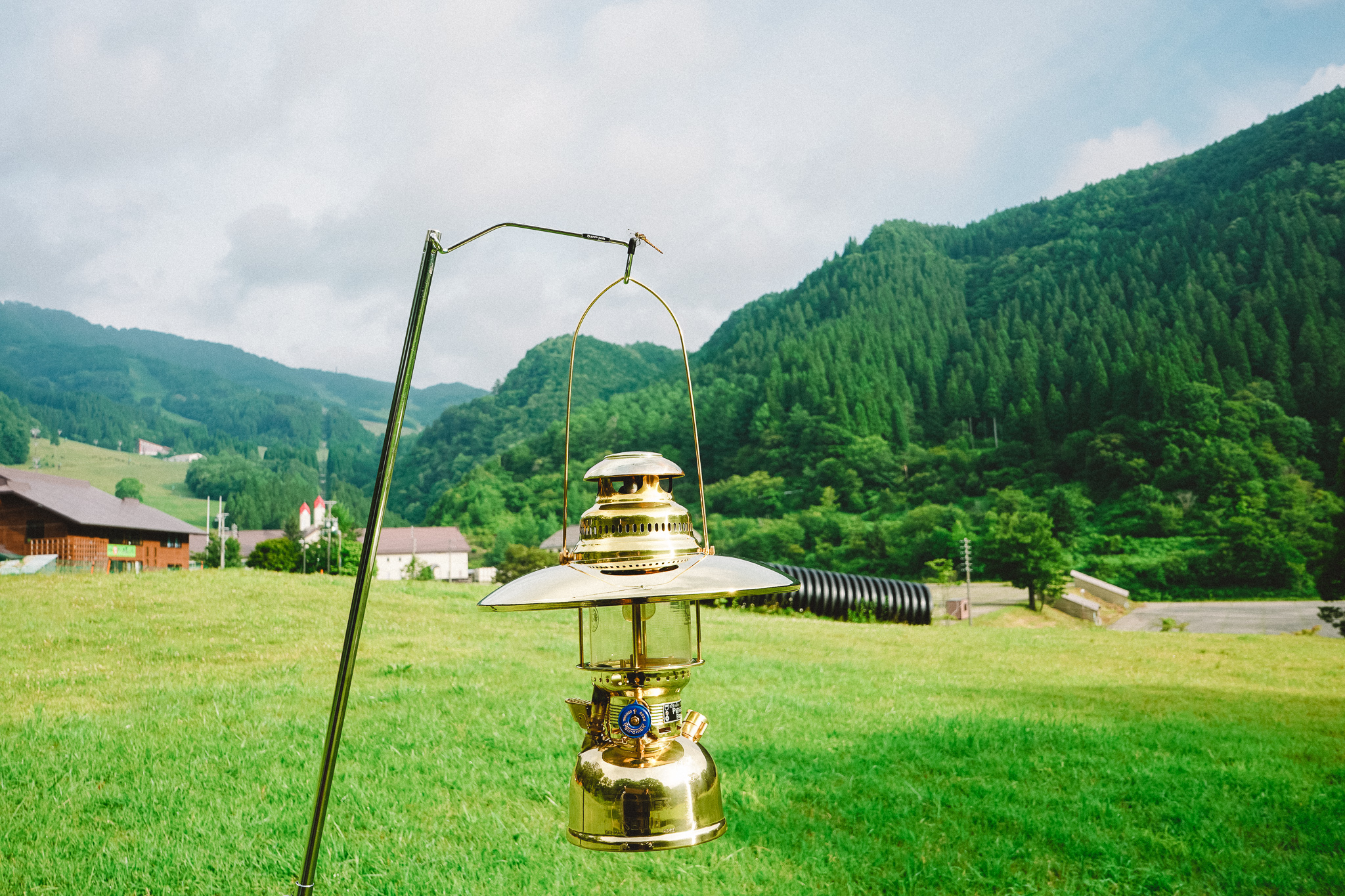 【使用感レビュー】ペトロマックスHK500は明るさ最強のランタン！使い方も紹介 | ヤマノブログ「キャンプ道具の選び方」